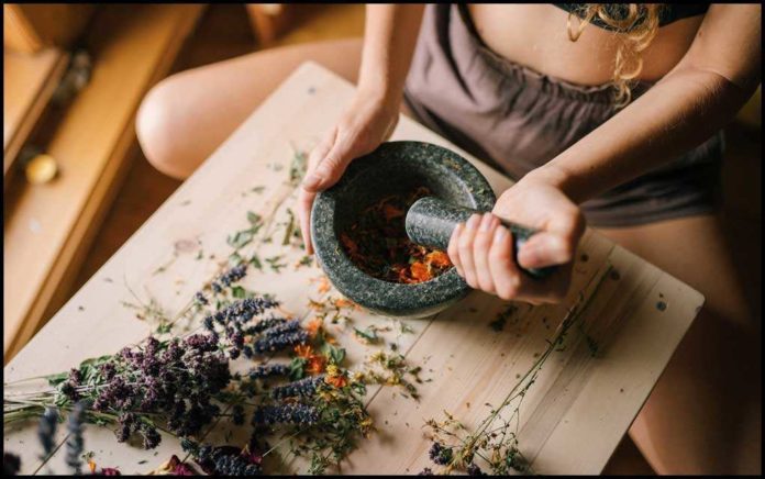 What Is a Poultice and How Can I Use It to Relieve Inflammation? | Dr ...