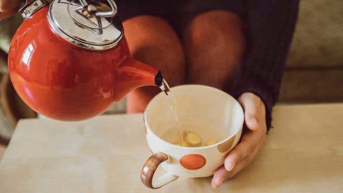 The 7 Best Teas for People With Diabetes | Dr Farrah MD