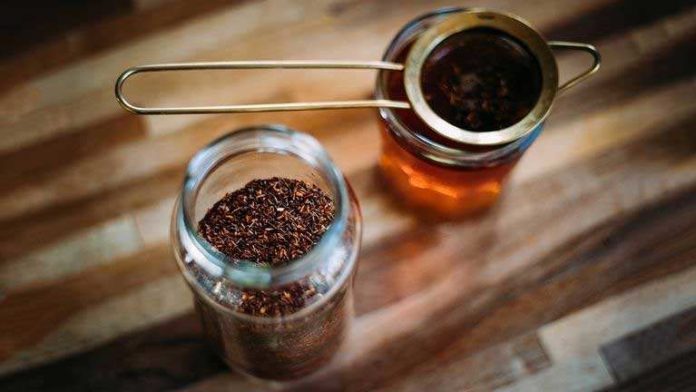 The 7 Best Teas for People With Diabetes | Dr Farrah MD