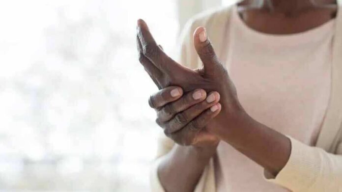 How To Prevent Arthritis: What Experts Say | Dr Farrah MD