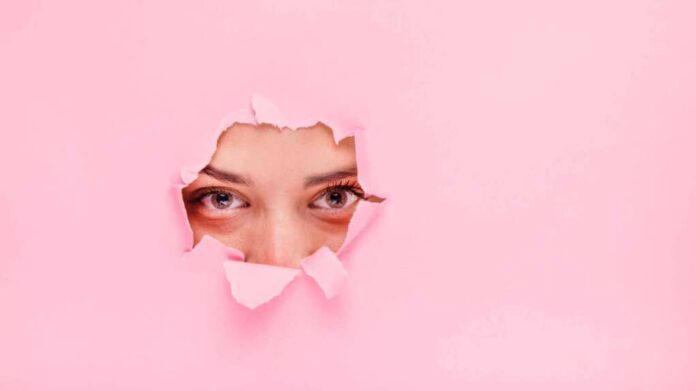 What Does Pink Eye Look Like? | Dr Farrah MD