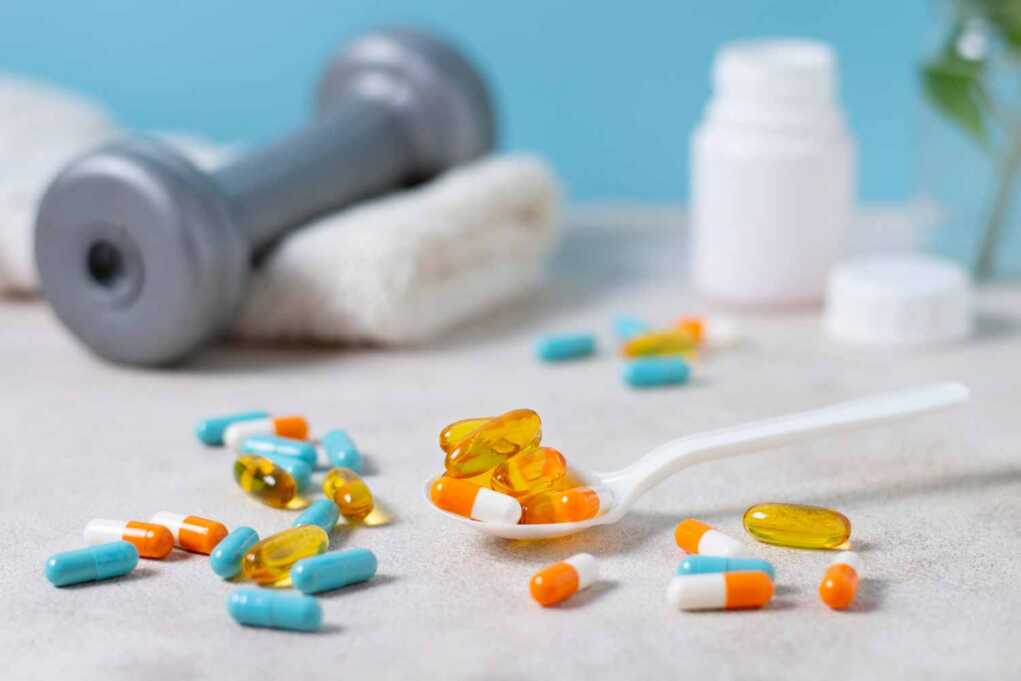 Which Supplements Are Worth Taking? Experts Break Down What to Try or ...